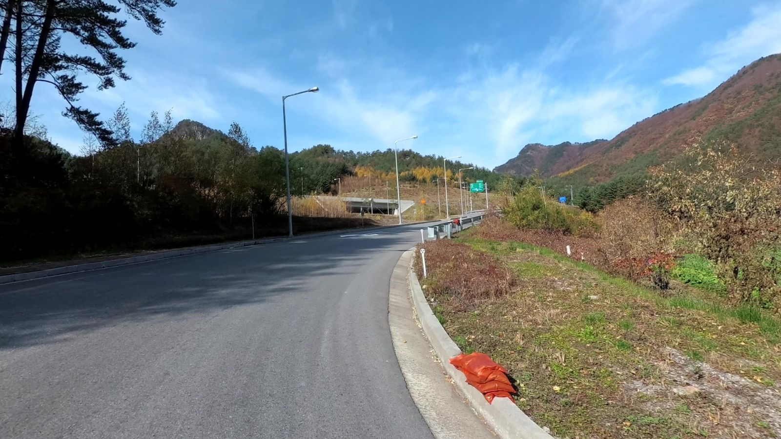 [17MB]31번 국도 단풍여행(3) - 사진 게시판 - 기글하드웨어