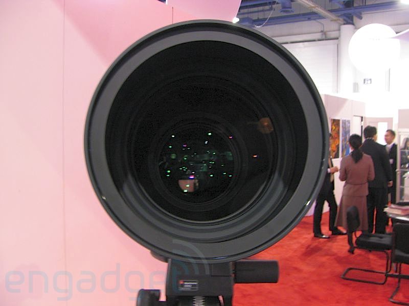 기글 하드웨어 디지털카메라 뉴스 게시판 - 시그마 APO 200-500 F2.8